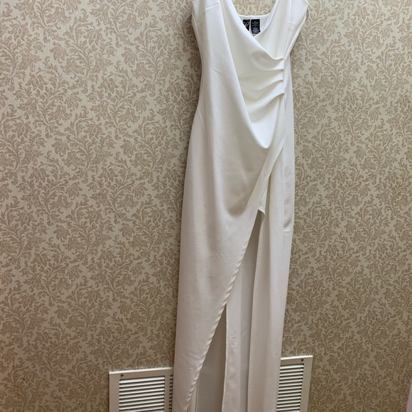 Windsor | Dresses | Windsor White Asymmetrical Draped Dress | Poshmark